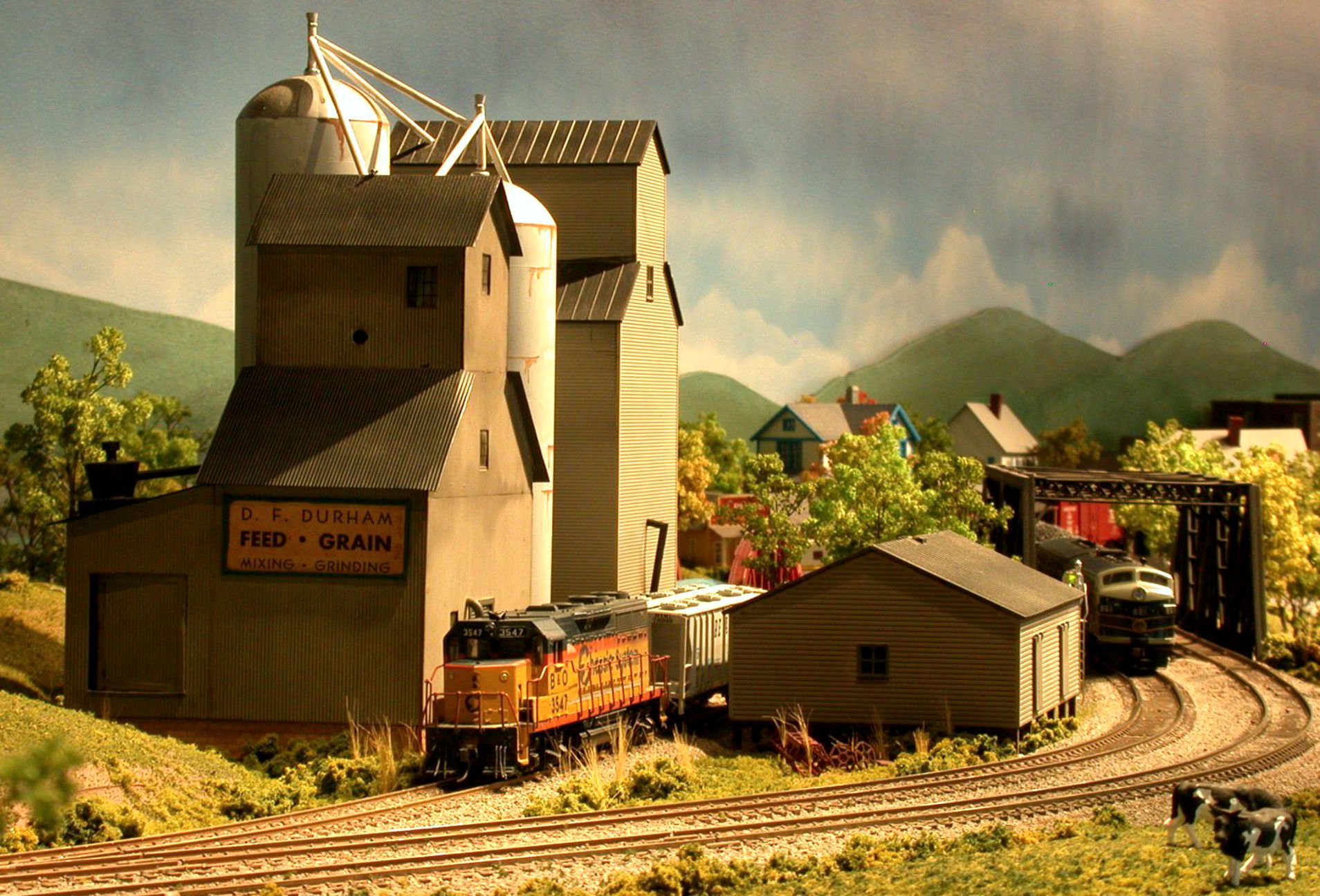 Baltimore & Ohio Railroad Museum HO layout | Custom Model Railroads 410 ...